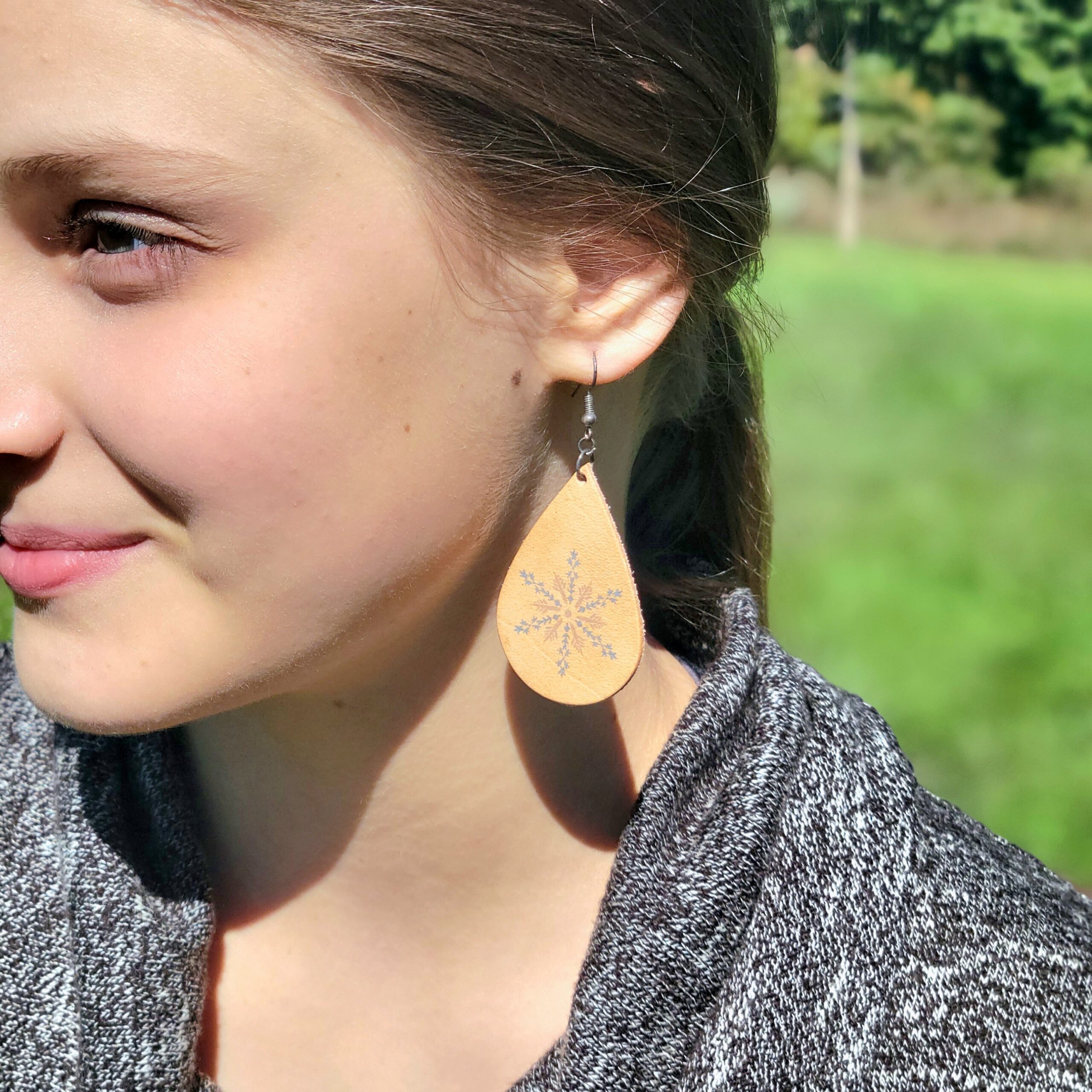 Snow Queen - Forever Leather LLC